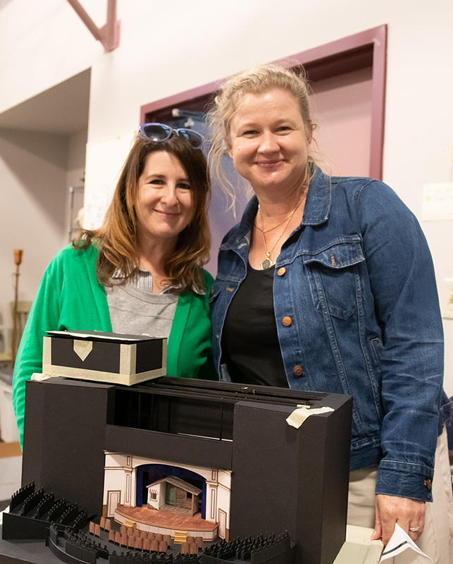 Need a laugh this holiday season? Milwaukee Rep has just the ticket ...