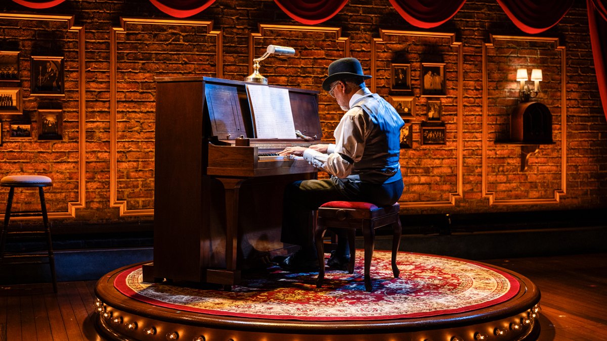 Ain’t Misbehavin’ The FATS WALLER Musical Show | Milwaukee Rep