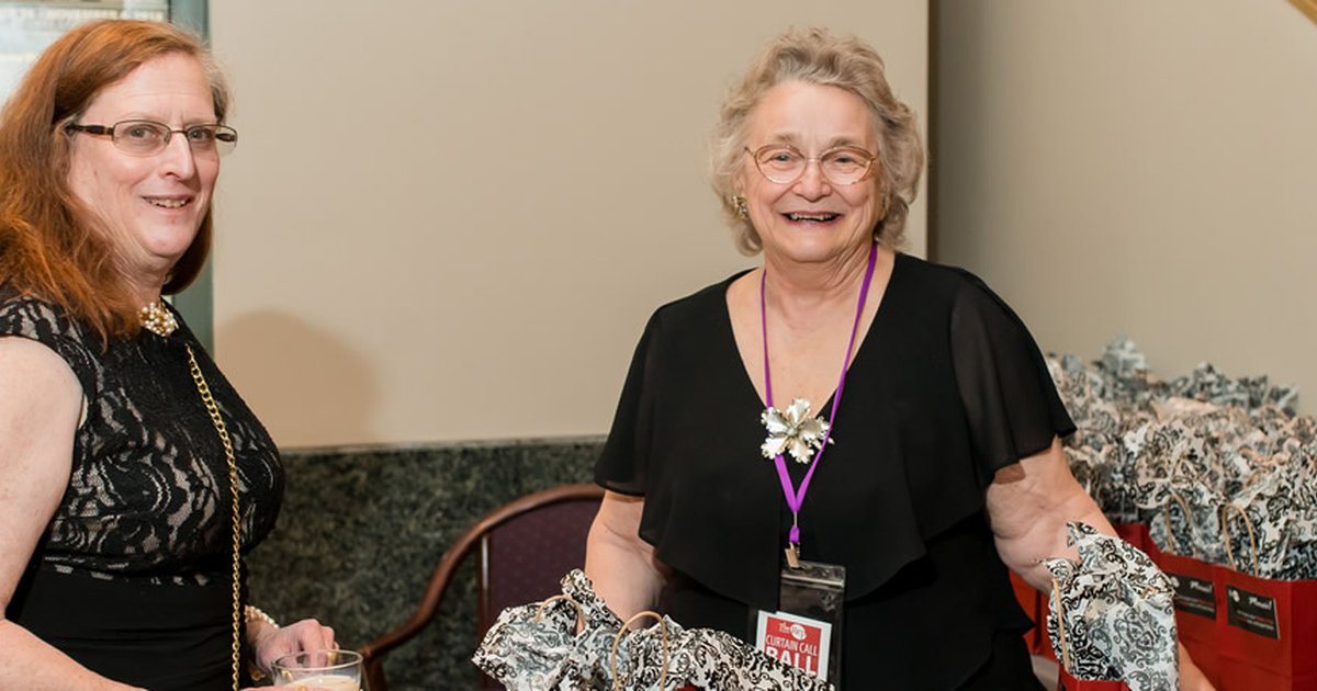 Volunteer | Milwaukee Rep